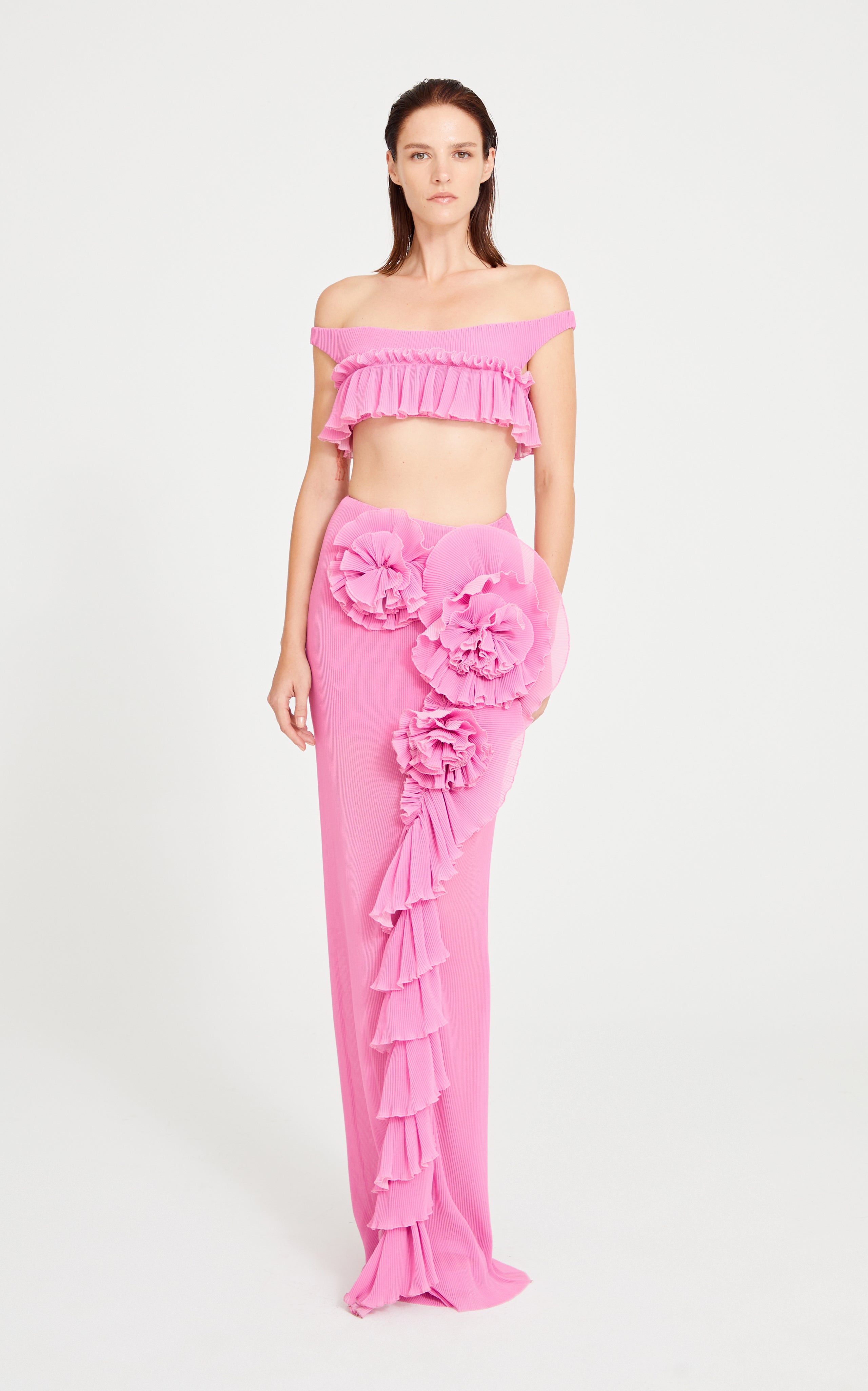 Pink Ruffled Crop Top With Low Shoulder Detail – RAISA VANESSA INT